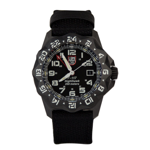 Luminox F-117 Nighthawk GMT – Arizona Fine Time