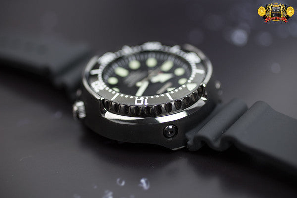 Seiko Prospex Marine Master 600m Spring Drive Tuna Can SBDB013 ...